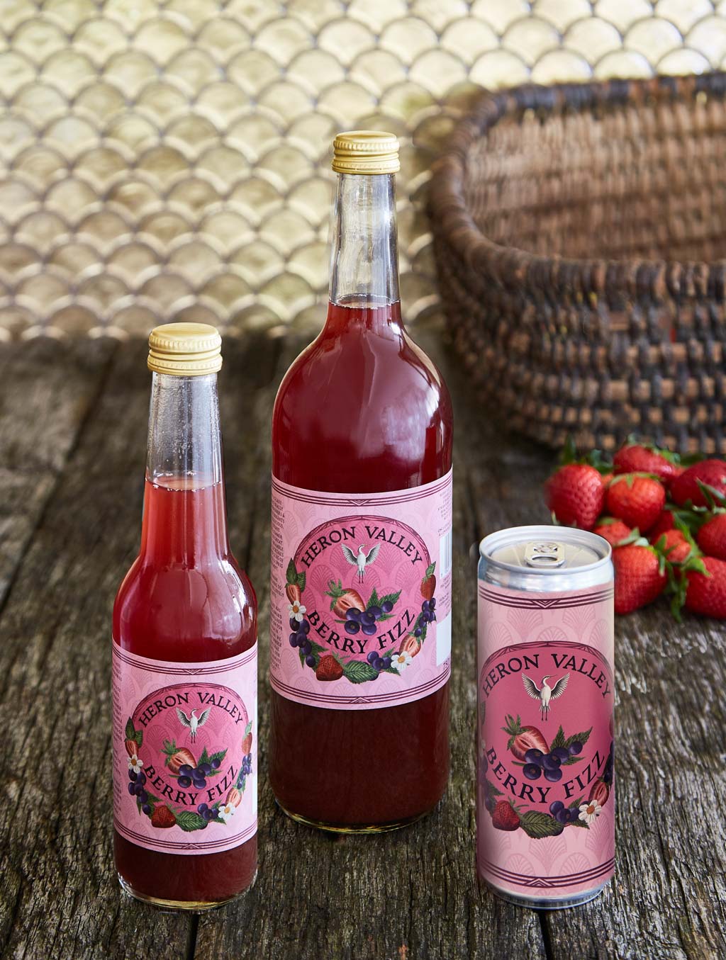 Berry Fizz | Fizzy Strawberry & Blackcurrant Drink | Heron Valley